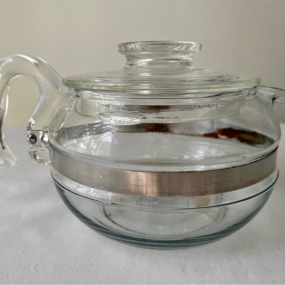 Pyrex | Kitchen | Vintage Pyrex Flameware Glass 8446b 6 Cup Tea Pot ...